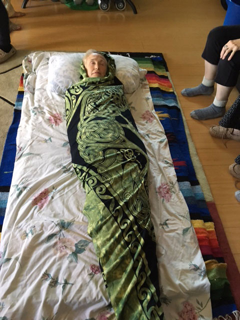 Shrouding - Integral Thanatology Institute